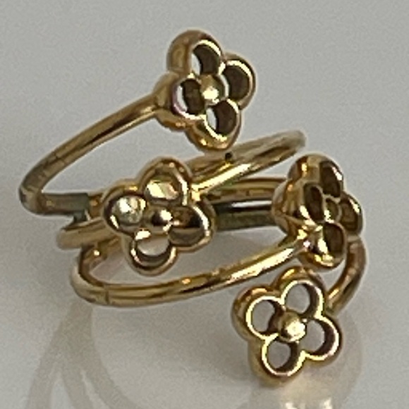Louis Vuitton | Jewelry | Louis Vuitton Flower Full Ring | Poshmark